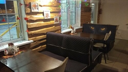 Kafe Taverna in Tyutits, Novgorodskaya oblastı, foto