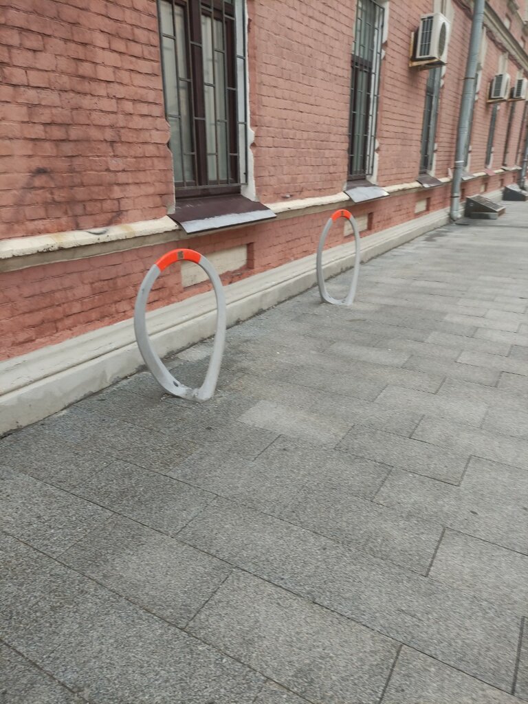 Bisiklet park yerleri Bicycle stand, Moskova, foto