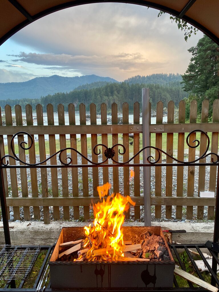 Resort oteller, tesisler Гостевой дом Катунский, Altay Cumhuriyeti, foto