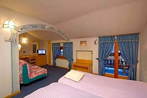 Otel Hotel La Montanina, Livinio, foto