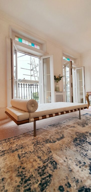 Otel Elegant 5 Bed 4 Bath Vogue House Parisian Style Home, Margate, foto
