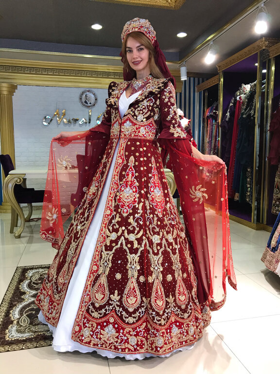 Giyim mağazası Nural Onur Kaftan, İzmir, foto