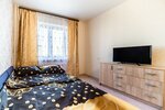 Na Ulitse Averkieva 15 Apartments (улица Героя А.А. Аверкиева No:15), kısa süreli konaklama  Krasnodar'dan