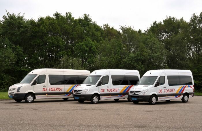 Taksi Hanneman de Toerist Touringcar- EN Taxivervoer, Limburg, foto