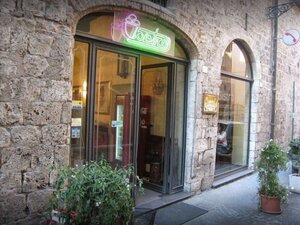 Caffe' Bistro' (Via Vidacilio No:12, Ascoli Piceno), bar  Ascoli Piceno'dan
