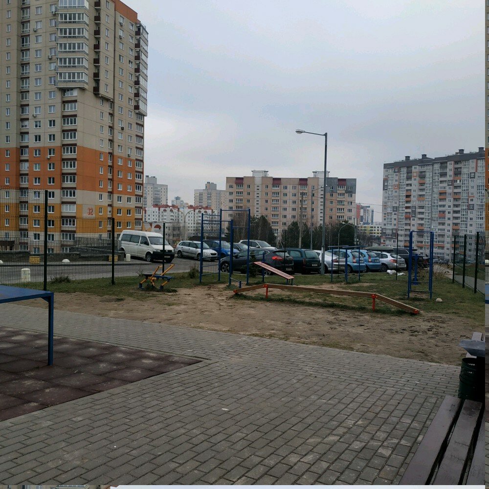 Spor alanı Спортплощадка, воркаут, Minsk, foto