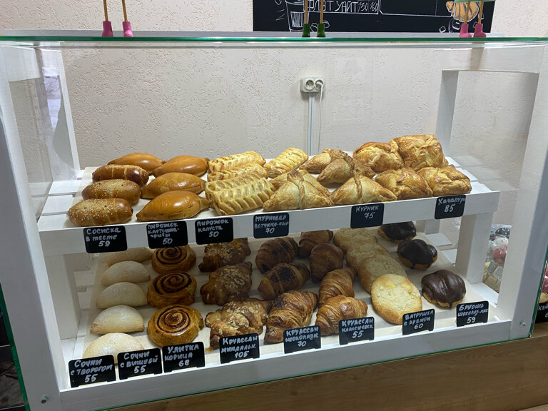 Ekmek fırını Хлеб могучий, Saint‑Petersburg, foto