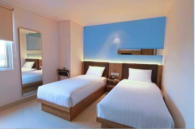 Otel Zoom Hotel Jemursari, Surabaya, foto