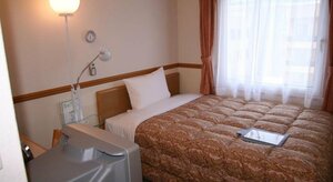 Toyoko Inn Hakata-eki Bus Terminal Mae (Fukuoka Prefecture, Fukuoka, Airport Line, Hakata metro station), otel  Fukuoka'dan