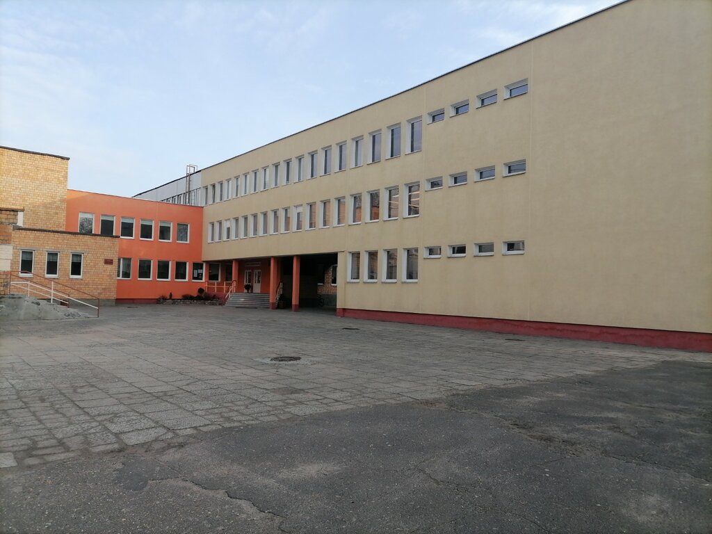 Ortaokul Guo Srednyaya shkola № 27 g. Bresta, Brest, foto