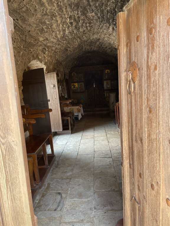 Ortodoks kiliseleri Old Church of St. George, Baf İlçesi, foto
