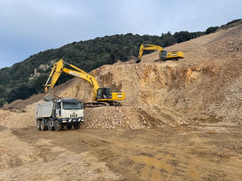 i̇nşaat malzemeleri toptan Imoter S. R. L., Sardunya, foto