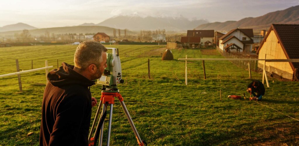 Lisanslı harita kadastro büroları NavGeo, Yekaterinburg, foto
