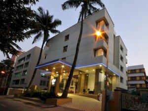 Jm Four Hotel (State of Maharashtra, Pune, Aqua Line, Deccan Gymkhana), otel  Pune'den