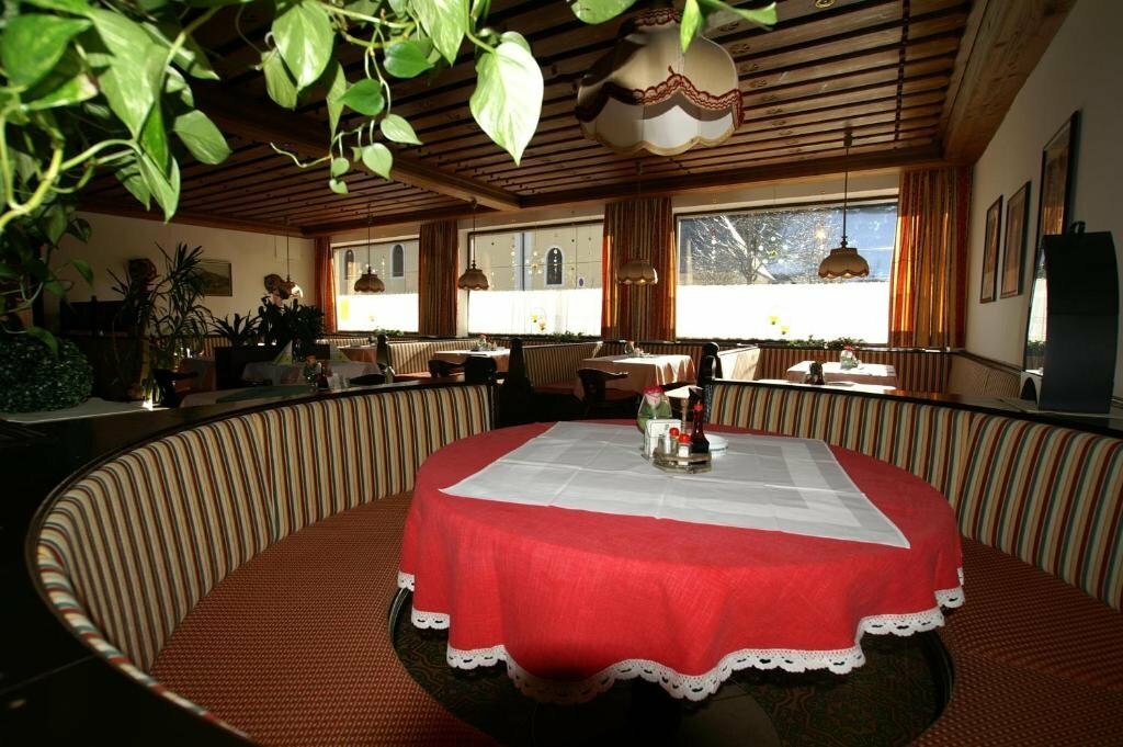 Otel Gasthof Zur Post, Hinterstoder, foto