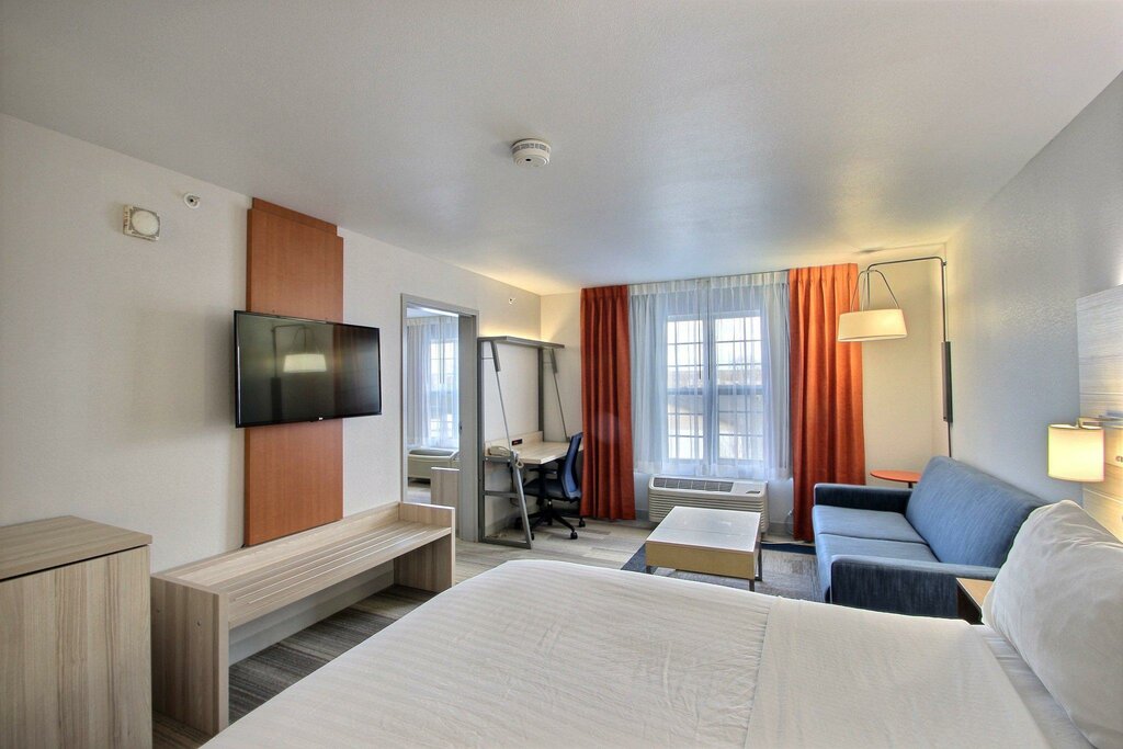 Otel Holiday Inn Express Hotel & Suites Milwaukee Airport, Milwaukee, foto