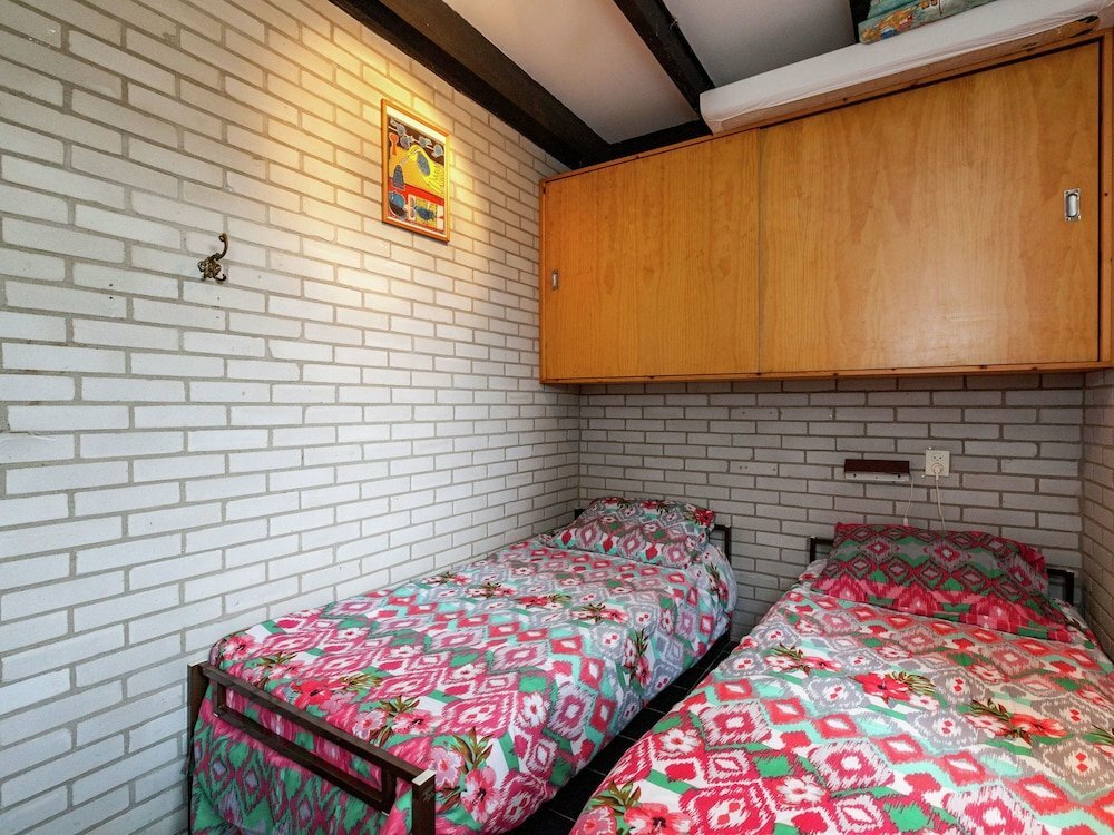 Otel Comfortable Detached Bungalow 65 M2, Zeeland, foto