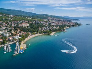 Apartments Seper (Primorje-Gorski Kotar County, Crikvenica), otel