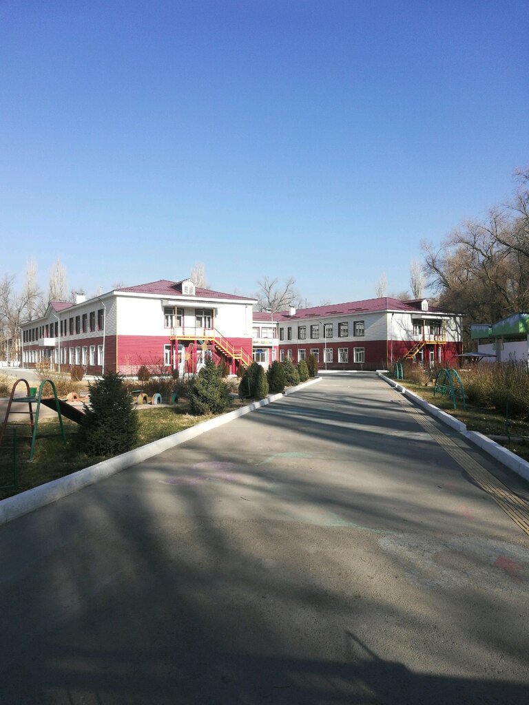 Çocuk gelişim merkezleri B. Momyshuly Kazakh Classical Gymnasium No. 45, School Preparation Department, Taraz, foto