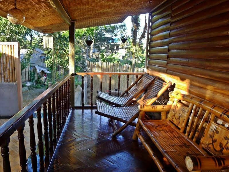 Otel Villa Travelista, Puerto Princess, foto