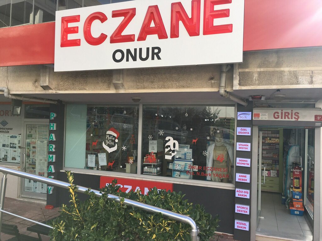 Eczaneler Onur Eczanesi, İstanbul, foto