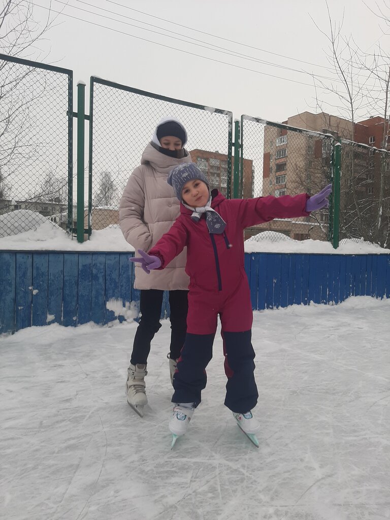 Buz pateni pistleri Ice rink, Saint‑Petersburg, foto