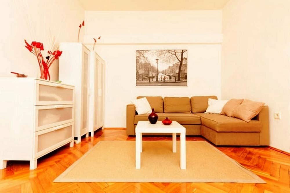 Kısa süreli konaklama Apartment Revay, Budapeşte, foto