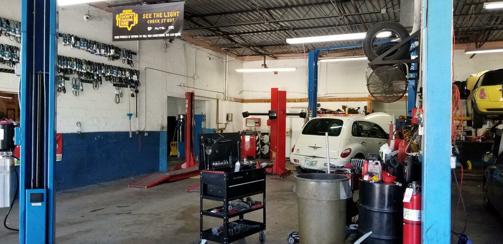 Otomobil servisi Plantation Car Care, Plantation, foto