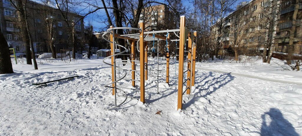 Spor alanı Спортивная площадка, İvanovo, foto