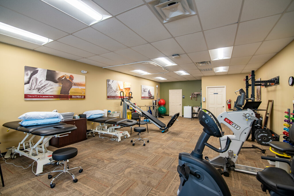 Tıp merkezleri ve klinikler BenchMark Physical Therapy, Tennessee Eyaleti, foto