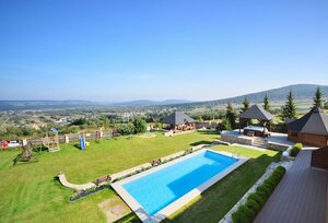 Poduszka Apartments Pod Lysica (Swietokrzyskie Voivodeship, Powiat Kielecki, Górno, Krajno Pierwsze), otel  Swietokrzyskie Voyvodalığı'ndan