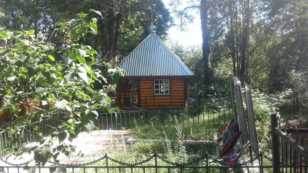 Anıt, heykel Братская могила, Pskovskaya oblastı, foto