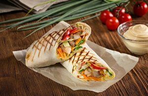 Мангал (ulitsa Kirova No:24), fast food  Kolpaşevo'dan