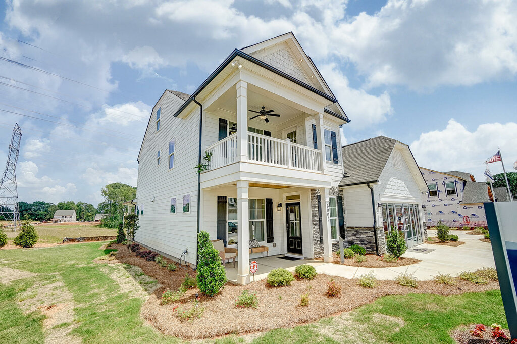Yeni teknolojiler ve ar-ge merkezleri Eastwood Homes at Pine Forest, Kuzey Carolina Eyaleti, foto