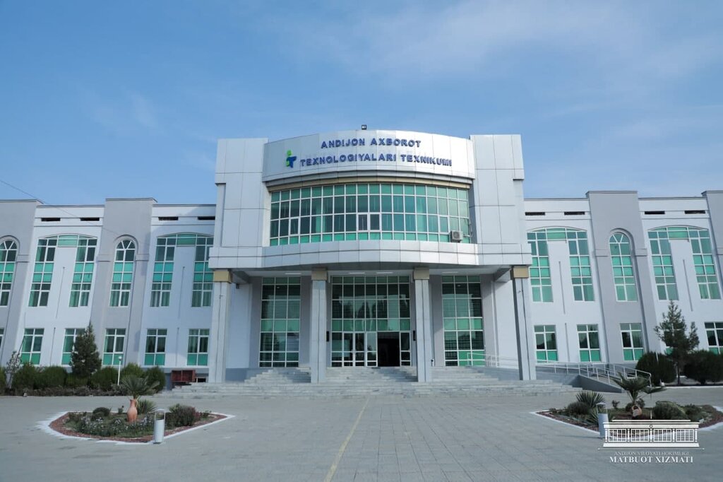 Meslek yüksekokulu Andijan technical school of Information technologies, Andican eyaleti, foto