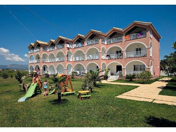 Otel Antonis Apartments Pool Bar, Dünya, foto