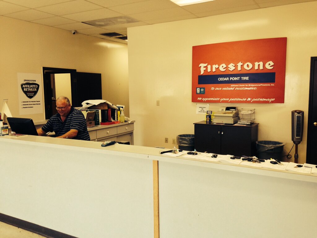 Otomobil kliması firmaları Cedar Point Tire, Inc, Kuzey Carolina Eyaleti, foto