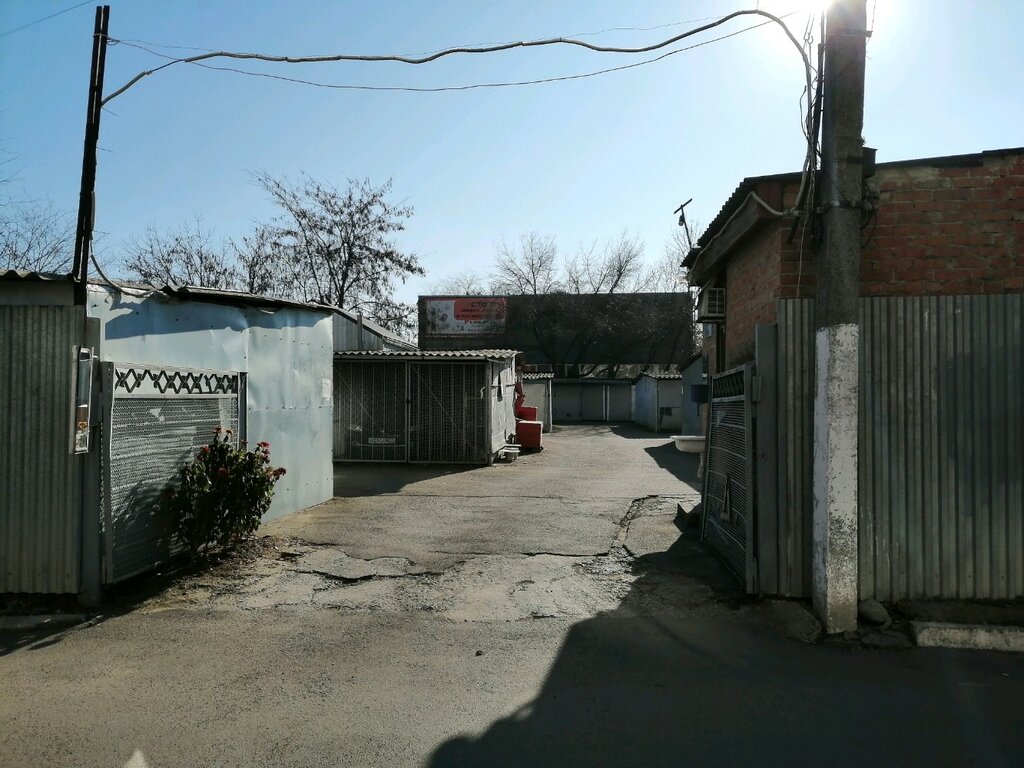 Garajlar Потребительский гаражно-строительный кооператив № 51а, Krasnodar, foto