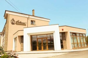 Hotel Bohemia (Bacău, Bacău), otel  Dünya'dan