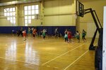 Neftyanik Cultural and Sports Complex (Tayozhnaya ulitsa No:19), çok amaçlı spor tesisleri  Pokaçi'den