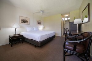 Maui Seaside Hotel (United States Route 50), otel  Havai Eyaleti'nden