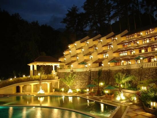 Otel Pines Garden Hotel, , foto