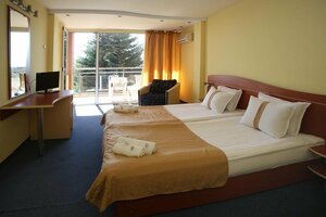 Veramar Beach (Dobrich Province, Balchik, poselok Kranevo), otel  Dobriç ilinden