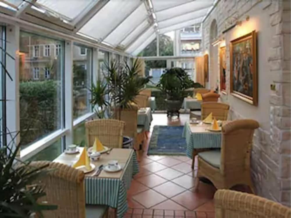 Otel Pension Am Grossen Garten, Dresden, foto