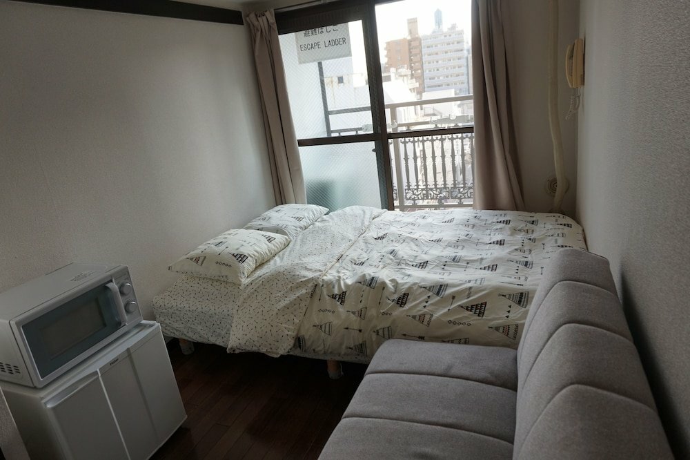 Otel Cubic. 30, Hiroşima, foto