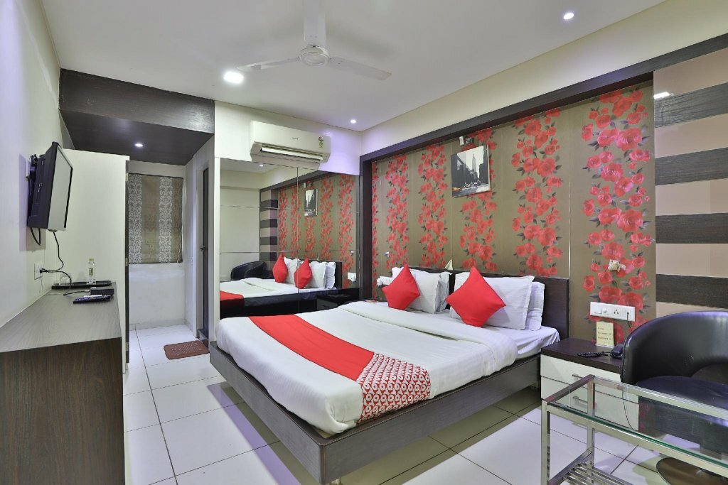 Otel Oyo 44976 Metro Park Hotel, Ahmadabad, foto