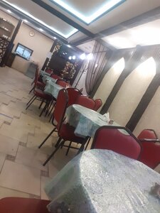 Шах-Даг (ulitsa Yefremova No:4, Shadrinsk), kafe  Şadrinsk'ten