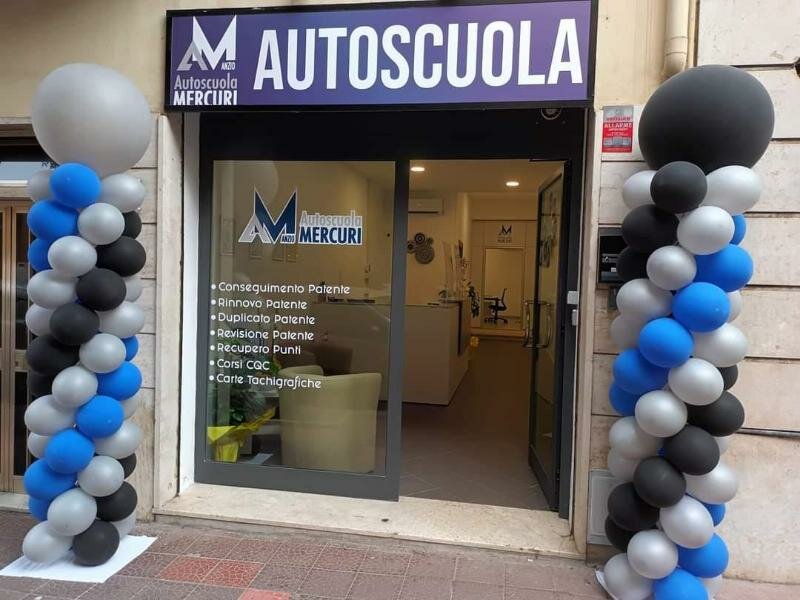 Sürücü kursları Autoscuola & Scuola Nautica Mercuri - Anzio, Anzio, foto