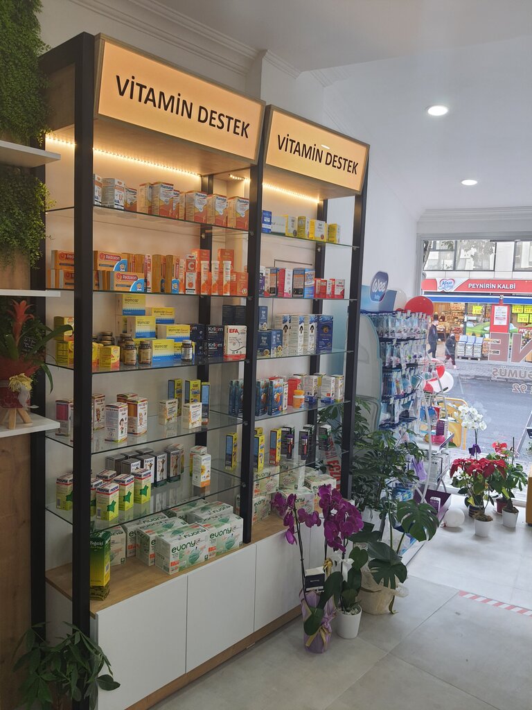 Eczaneler Hacettepe Eczanesi, İzmit, foto