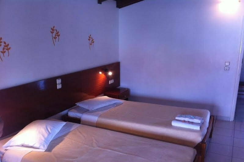 Otel Dionysos Studios, Dünya, foto